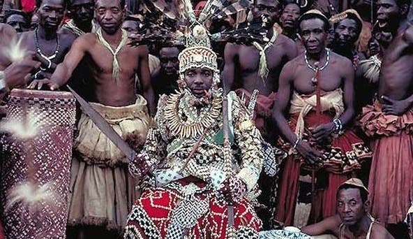 Los últimos reyes de Africa | Contexto Tucumán