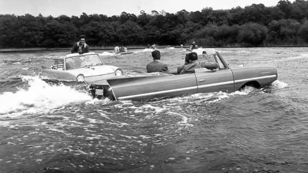 El primer auto anfibio de la historia: un invento ambicioso que ...