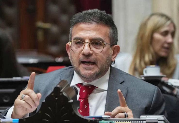 Cisneros destacó la presentación de Manzur y cuestionó a la oposición ...