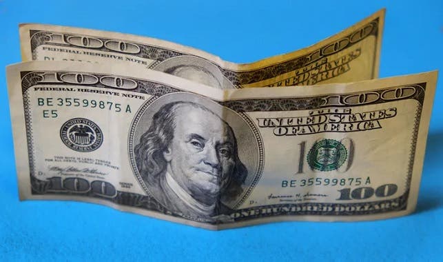 El dólar blue rebotó: subió $ 5 y tocó su mayor valor de septiembre ...