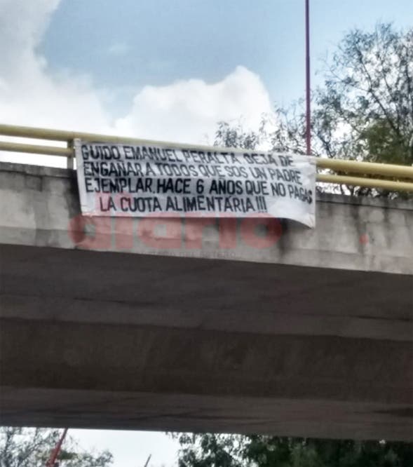 Joven Santiagueña Escrachó A Su Ex Pareja Con Un Pasacalle “¡hace 6