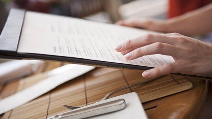 El desopilante detalle en un menú de restaurante: "El agua de canilla ...