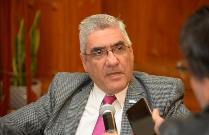 Cuándo comenzarán las negociaciones paritarias del gobierno provincial ...