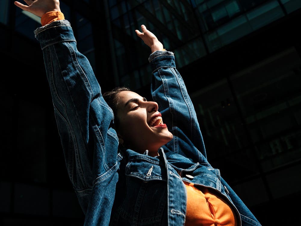 Qué es el puttering, el hábito que fortalece la inteligencia emocional ...